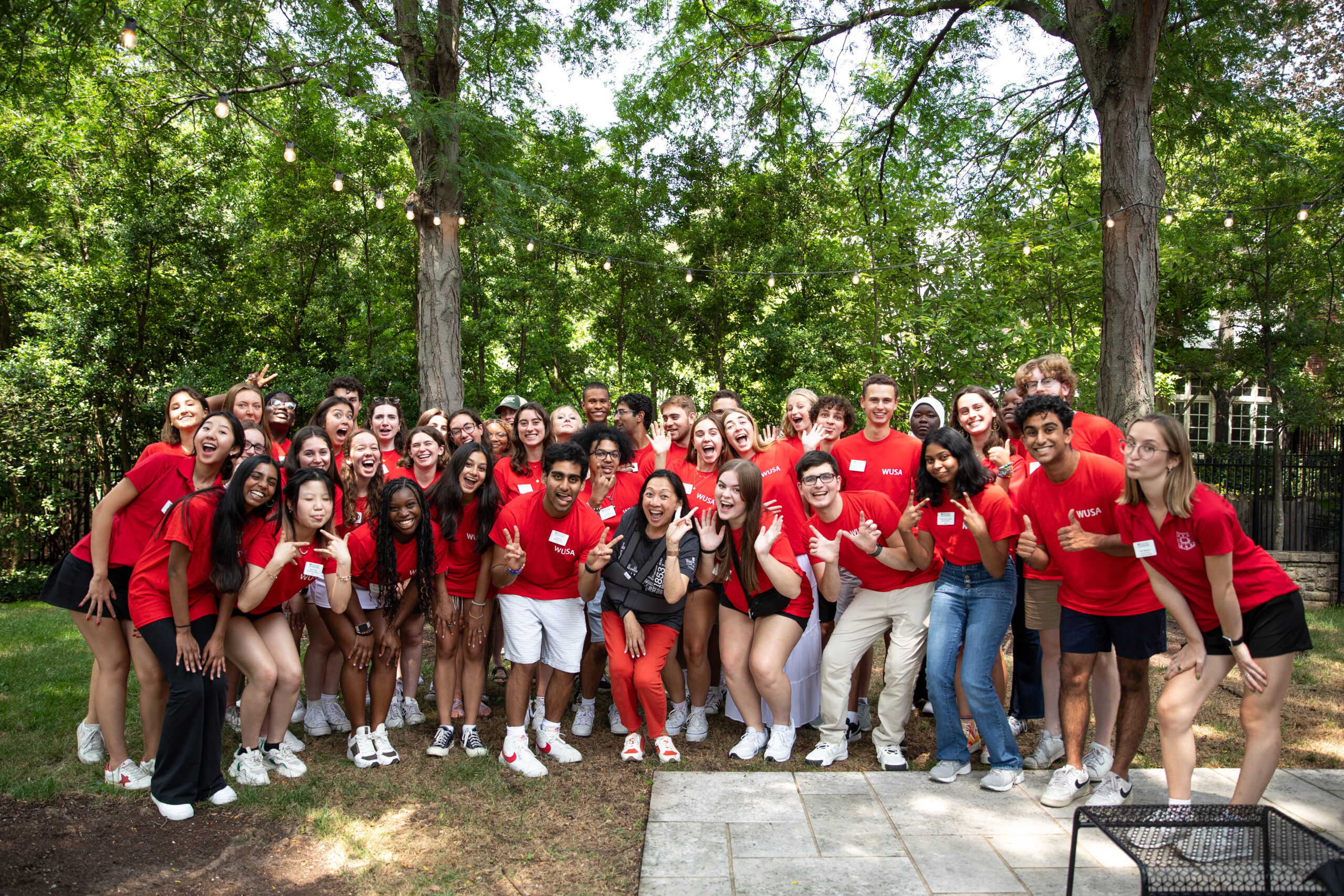 WashU Student Associates (WUSAs) team lunch with Dr. G - Students